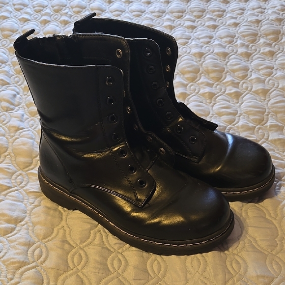 torrid | Shoes | Black Torrid Combat Boots Size Ww | Poshmark